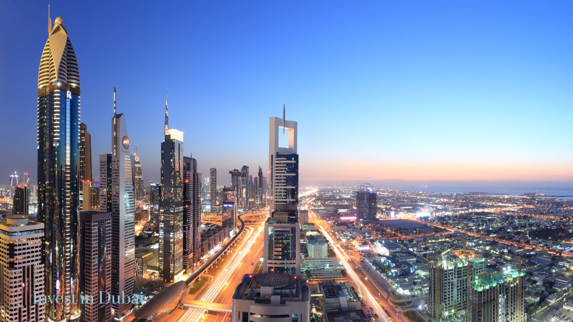 Guide to Investing in UAE Real Estate (2025) - Financial Advisor in Dubai